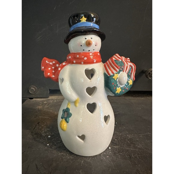 Hallmark | Accents | Vintage Tall Ceramic Hallmark Snowman W Wreath ...